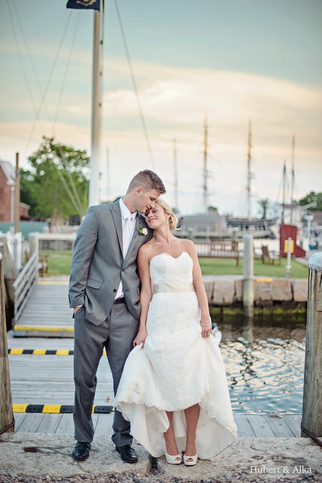 Latitude 41 and the Mystic Seaport Wedding: Erin & Elliott - HK ...