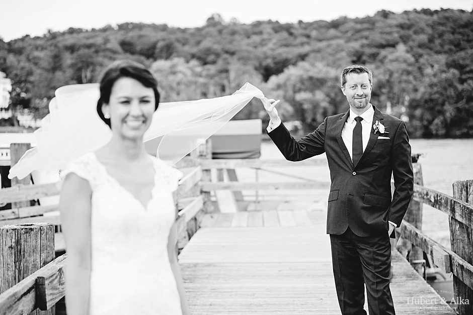 The Riverhouse at Goodspeed Station Wedding Photos: Collette & Thomas ...